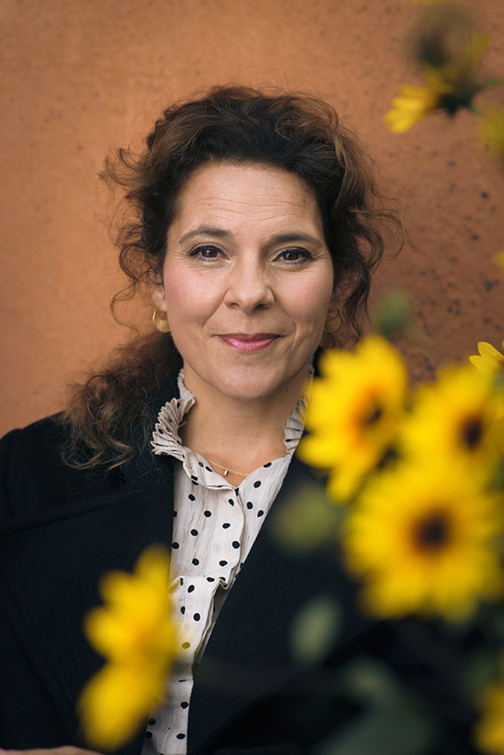 Vanna Rosenberg skriver barnbok om fantasins kraft i mörka tider